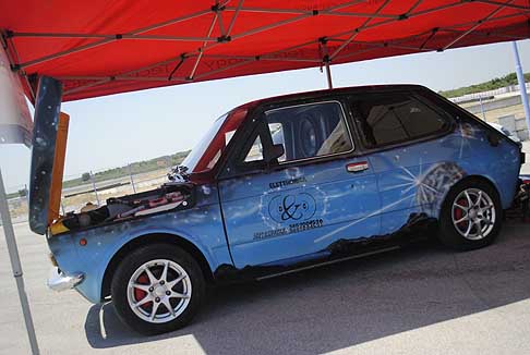 Donne-Motori_Show - Tuning Tuning Fiat 127 fiancata laterale al Donne ...