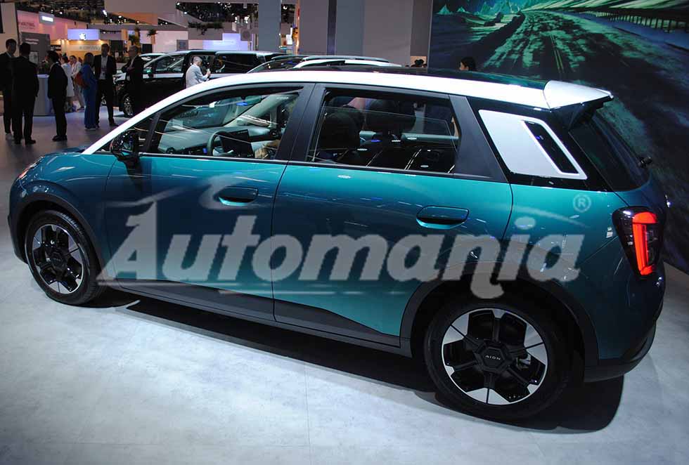 IAA-Mobility - Gac Gac Aion Ut vista laterale del SUV urbano in anterpima europea all´IAA ...